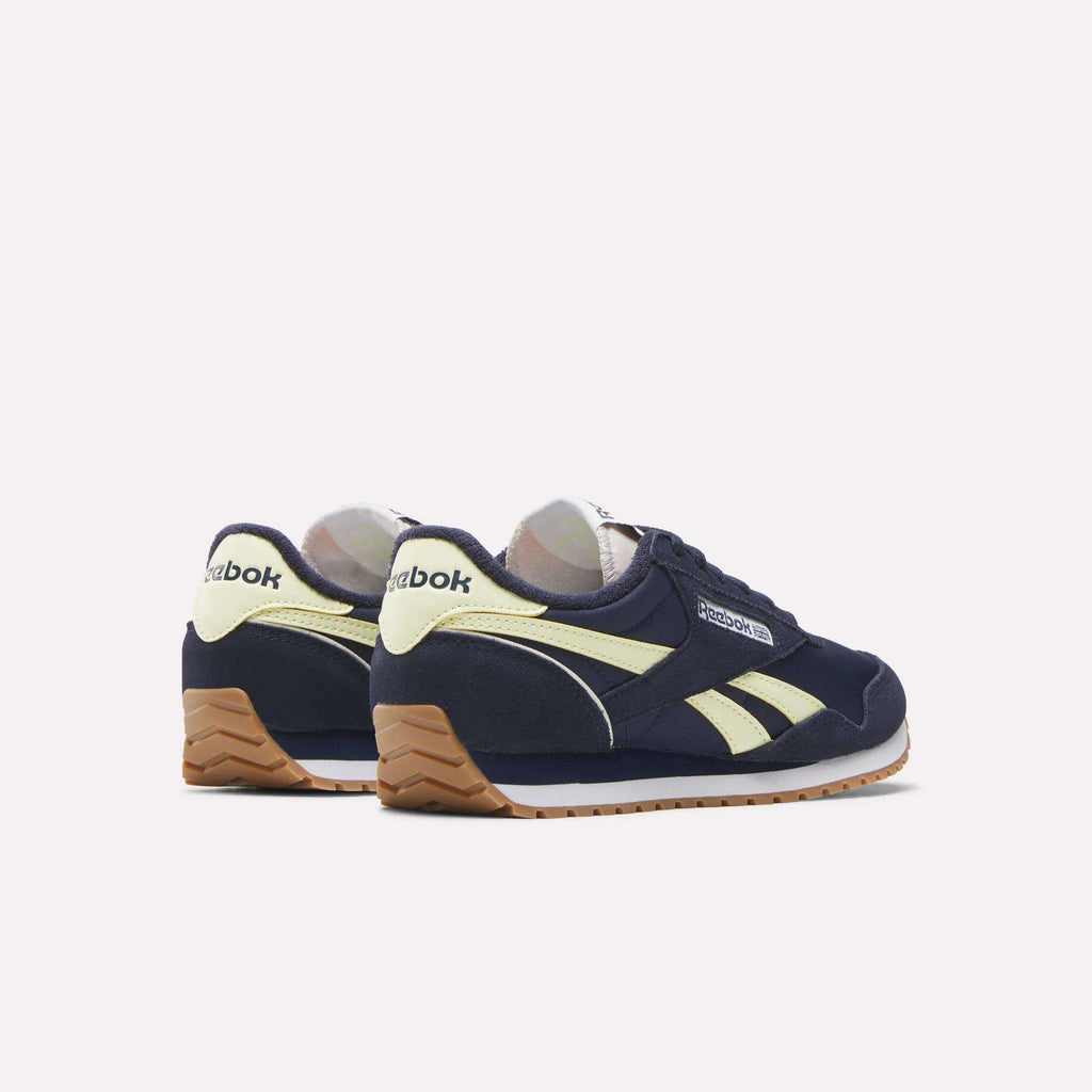 Women's Classic AZ Shoes - Reebok
